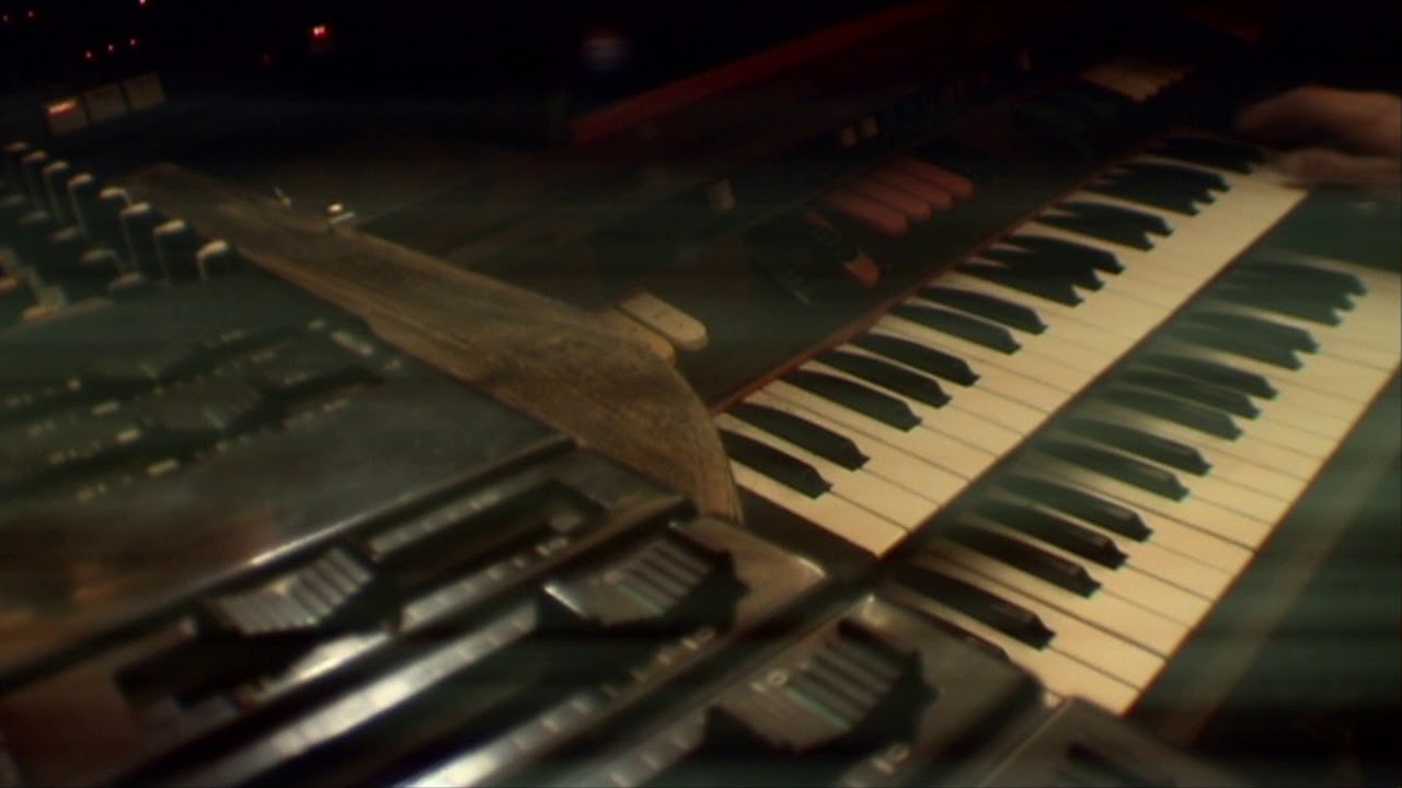 Eminent 310 T - YouTube