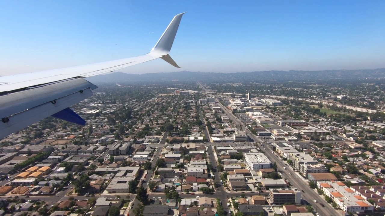 Cabin video: Southwest 737 approach and landing BUR runway 8 - YouTube