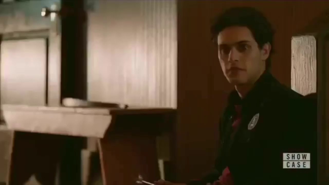Legacies 2x11 Cupid Escapes & Landon Holds A Super Squad Meeting - YouTube