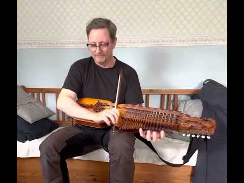 Polska efter Gustav Svedmark med Anders Mattsson På Nyckelharpa. - YouTube