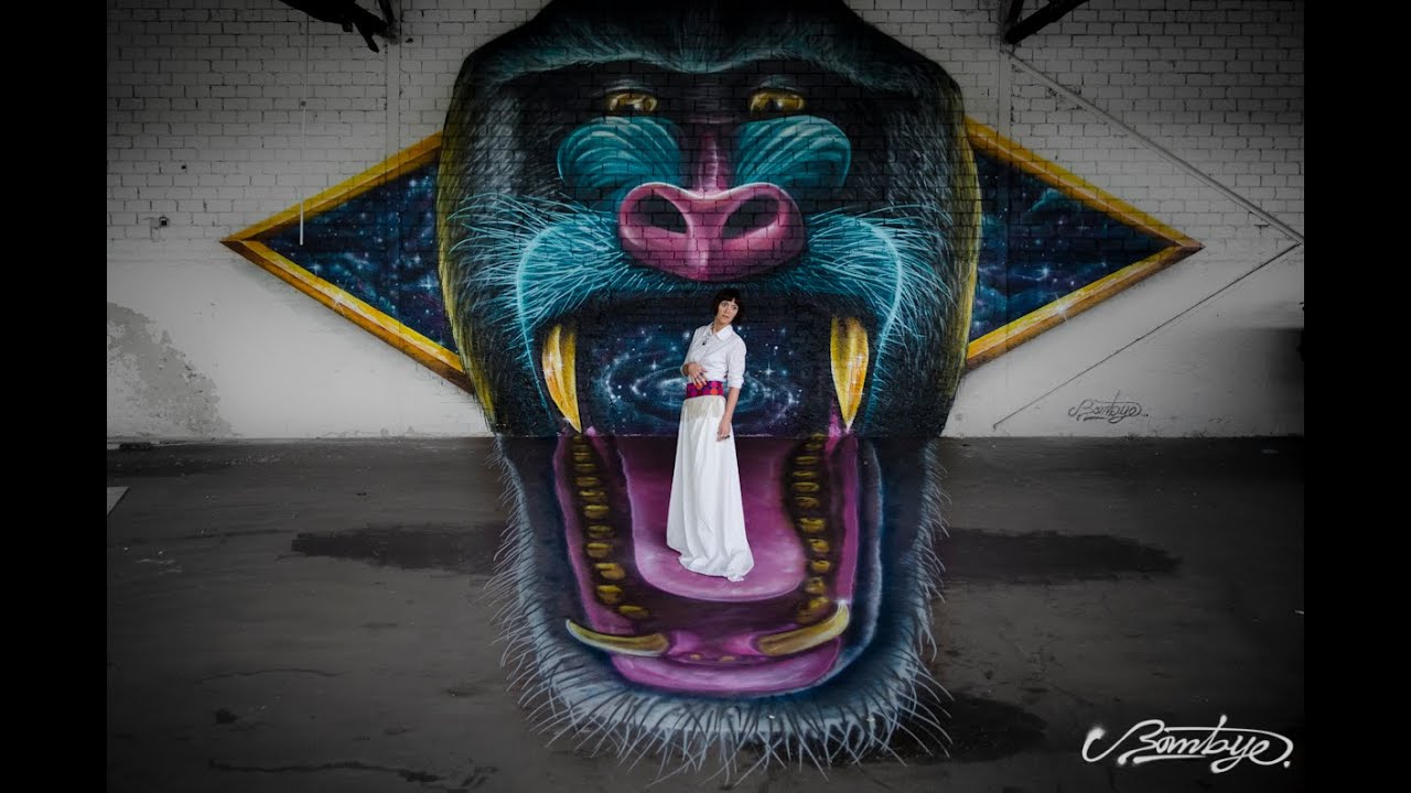 Street Art Monkey Mural Illusion by BOMBYE - YouTube
