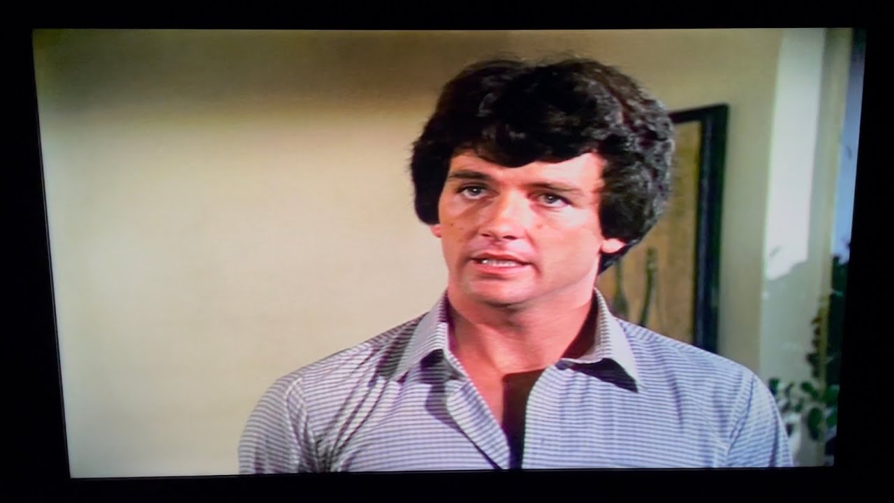 Dallas: Bobby clears Lucy in the robbery. - YouTube