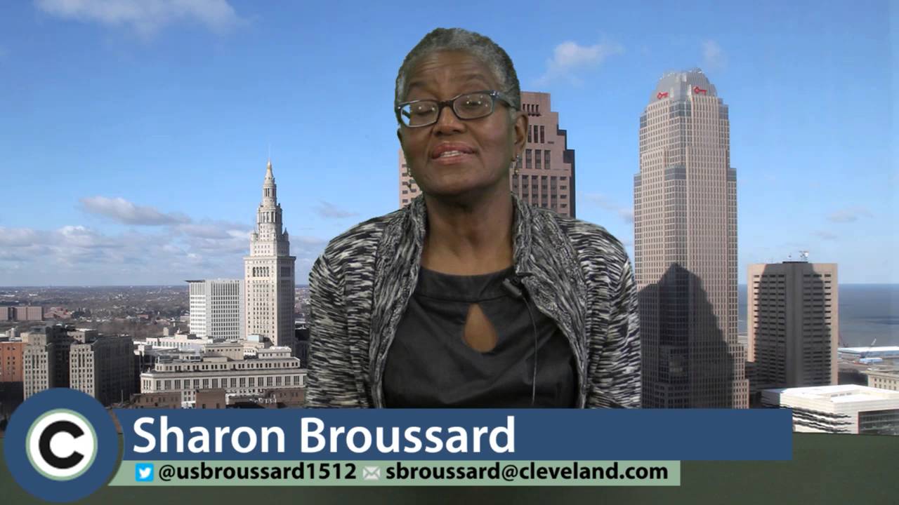 Akron open carry activist: Sharon Broussard - YouTube