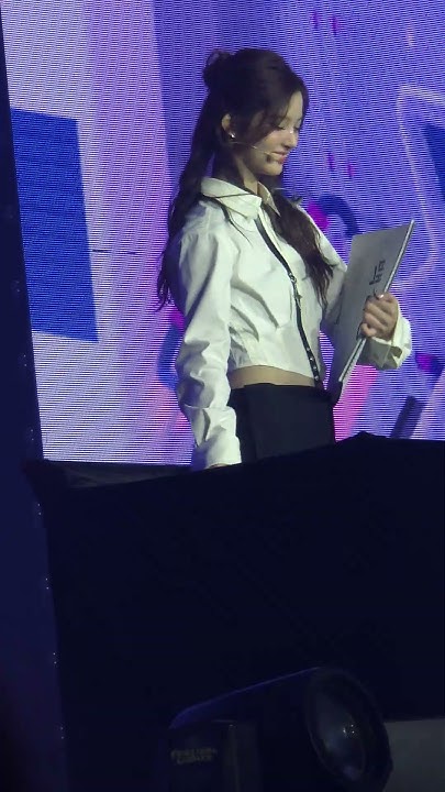 241005 엔믹스 팬콘 Day2 | 설윤 출제타임 - YouTube