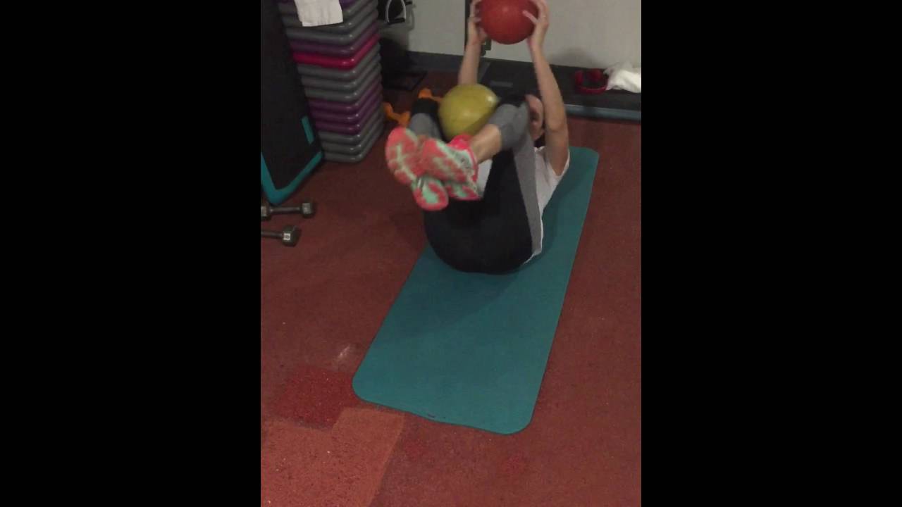 Trunk rotations with medicine ball - YouTube