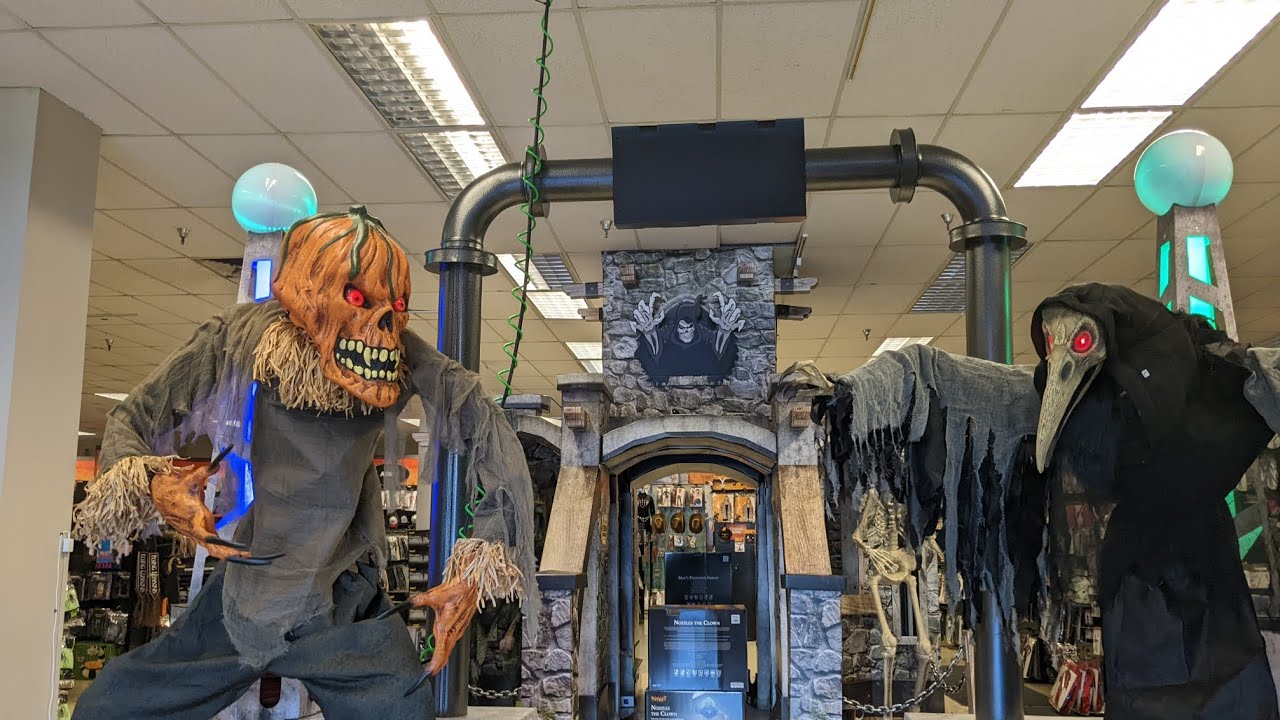 Spirit Halloween Store Tour 18 Abandoned SEARS Desert Sky YouTube