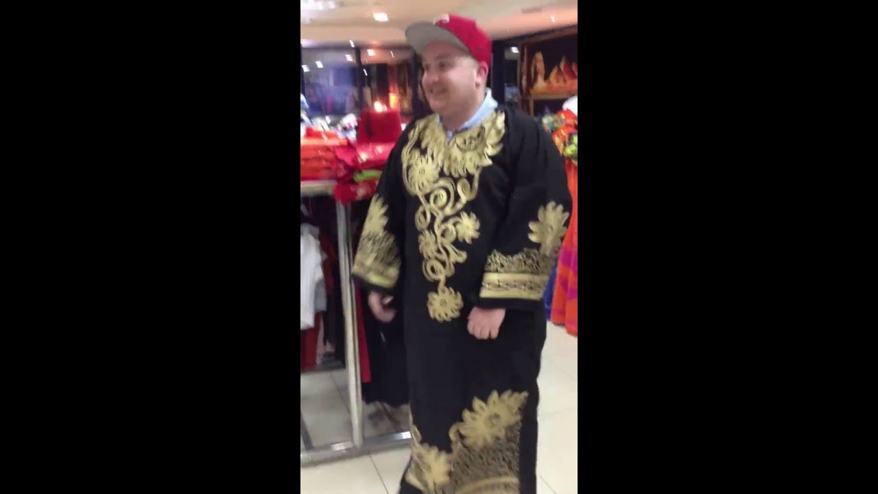 Fat english man dancing in burka in egypt arm el sheikh funny - YouTube