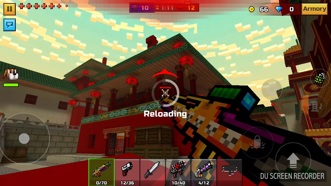 Attacked by 2 default skins... Pg3d gameplay - YouTube