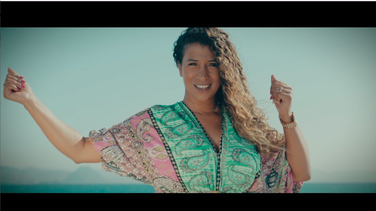 Siham - Todo El Mundo (Official Music Video ) - YouTube