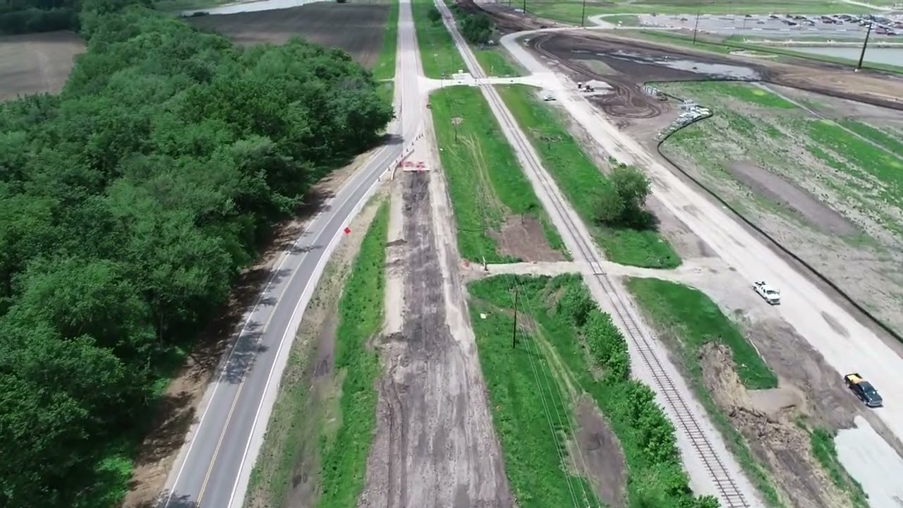 Raccoon River Drive Bridge - YouTube