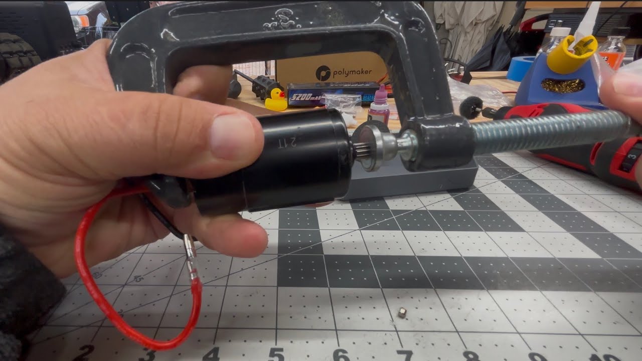 BTT Death Racer Kit Motor Pinion - YouTube