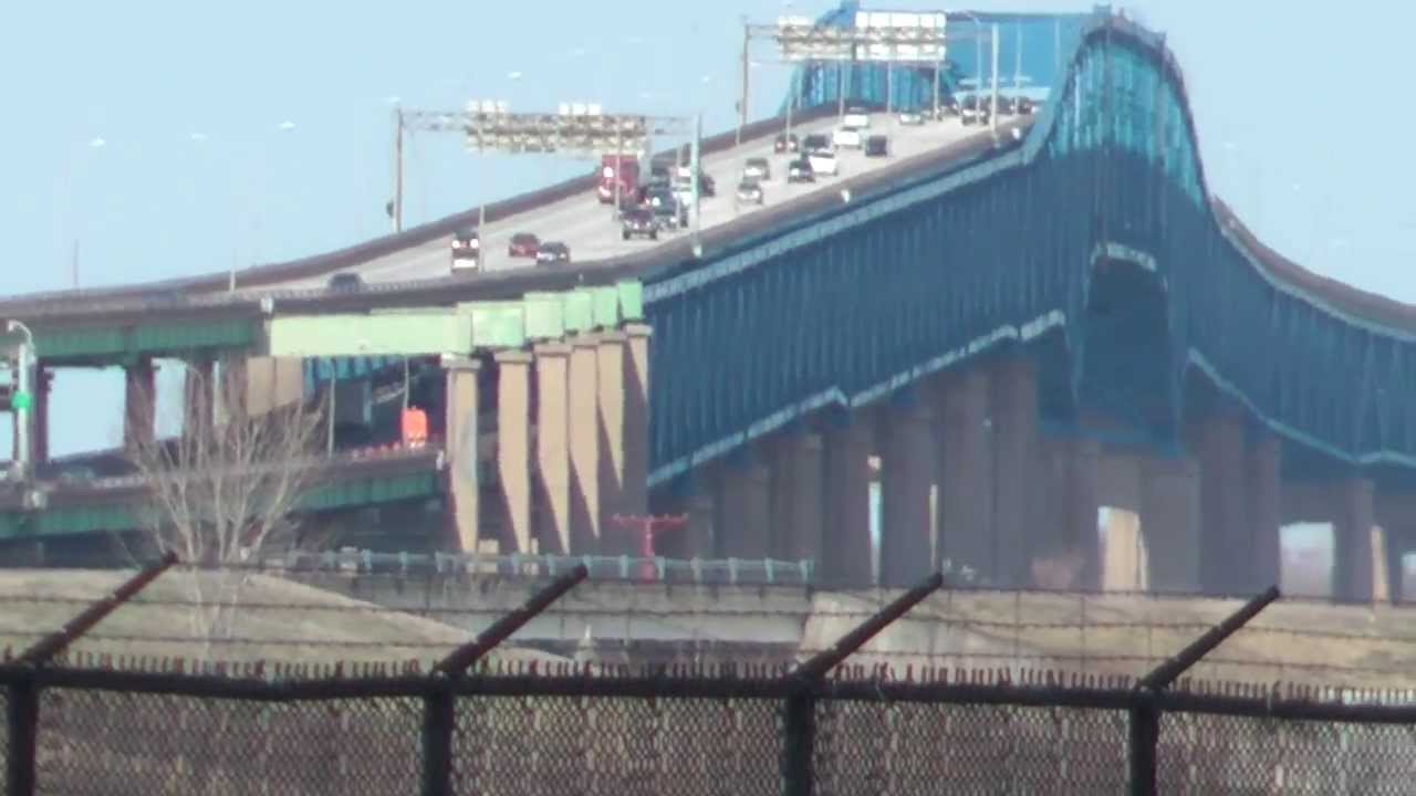 (PVDAviation) Philadelphia I-95 Bridge - YouTube