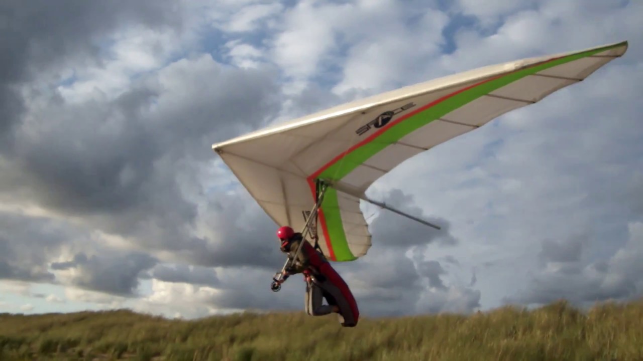 Teaching my self dune gooning the hard way, hang gliding - YouTube