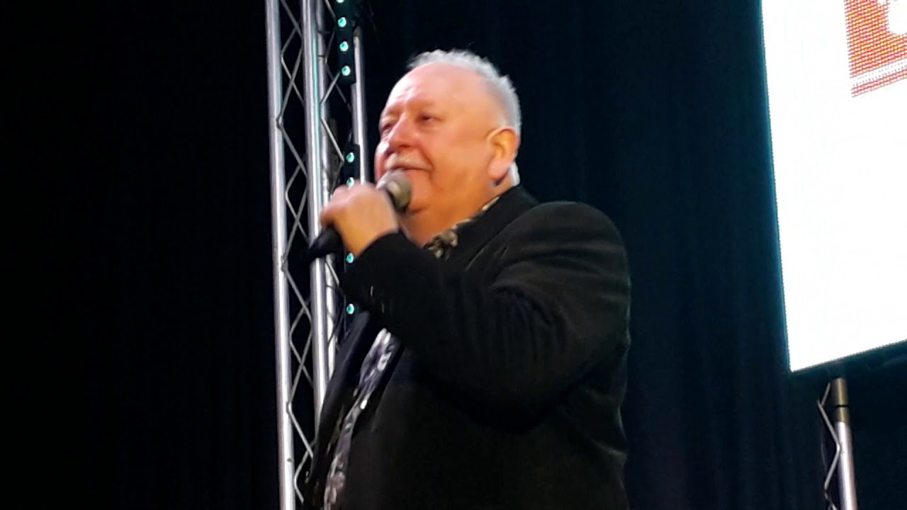 The Casuals at Butlins skegness 60s weekend 7-12-19 - YouTube