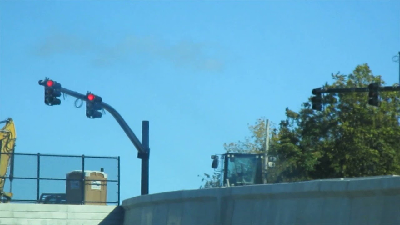 Flashing Red Traffic Lights from the Bridge of Route 10 and 6 Connector ...