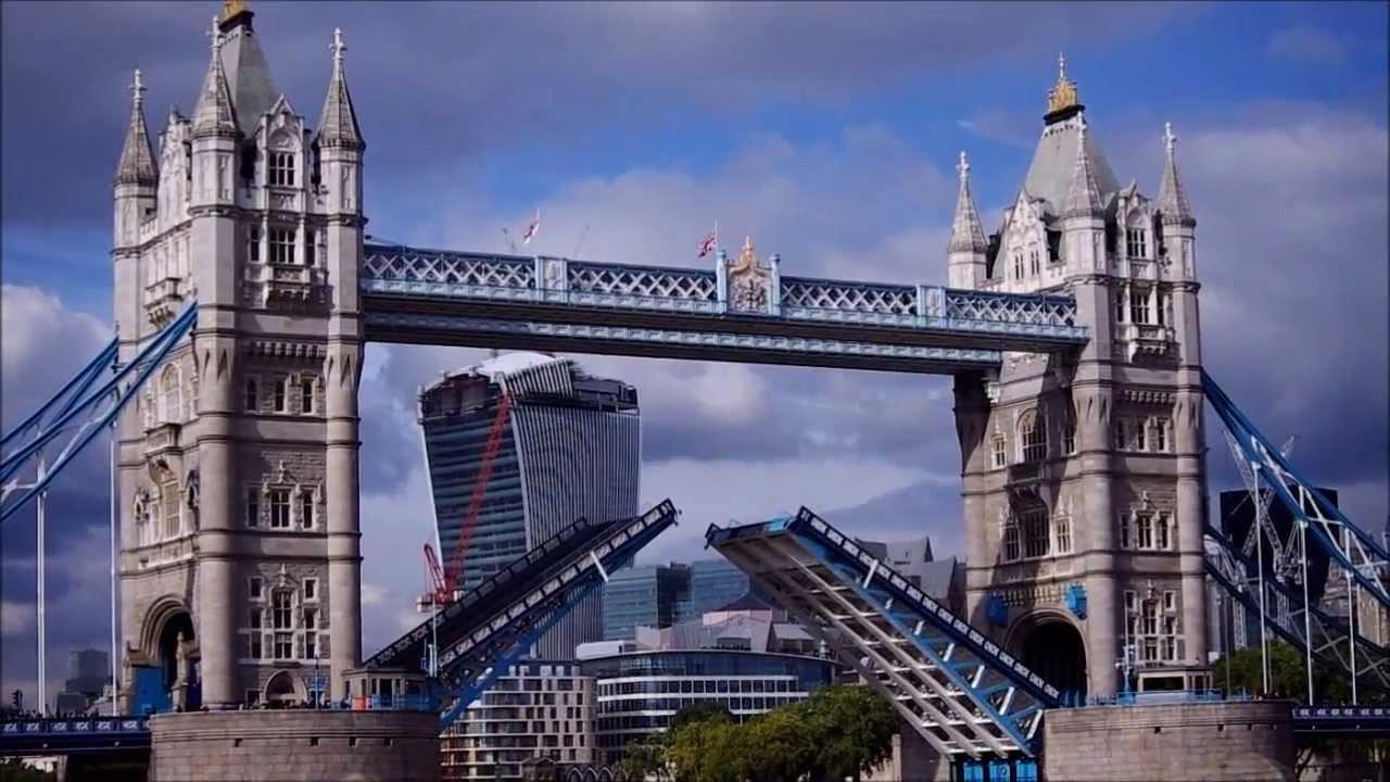 Öffnung/Opening Tower Bridge - YouTube