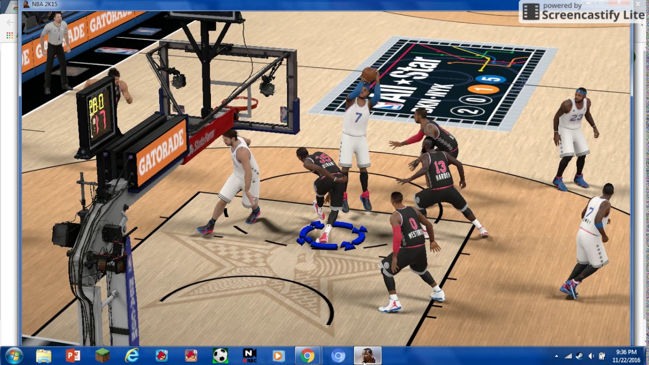 Kevin Durant Gets Ankles crossed up - YouTube