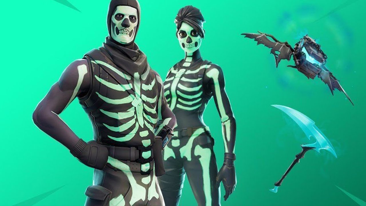 New Fortnite Update Out Now New Skull Trooper In Fortnite Fortnite Battle Royale Youtube