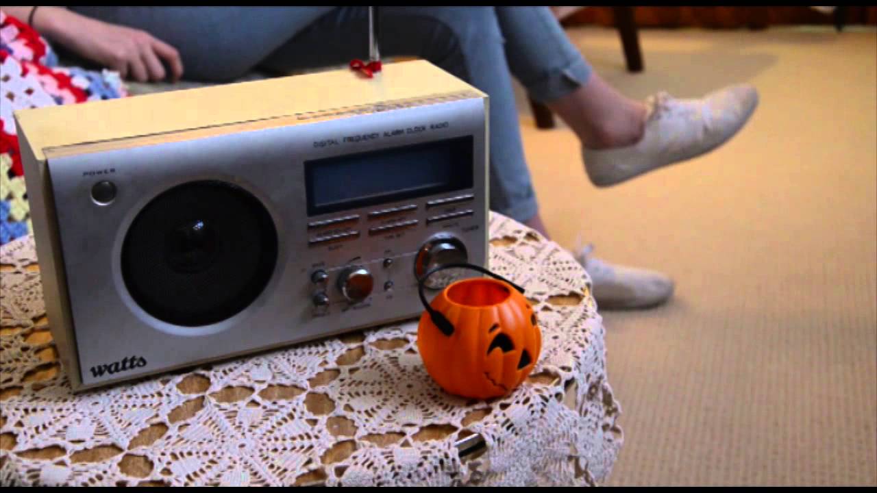 The Babysitter (2014) - HORROR AND SUSPENSE SHORT FILM - YouTube