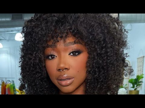 Sydney Bell | Plus sized model Curvy Fashion Model | Sydney Bell bio ...