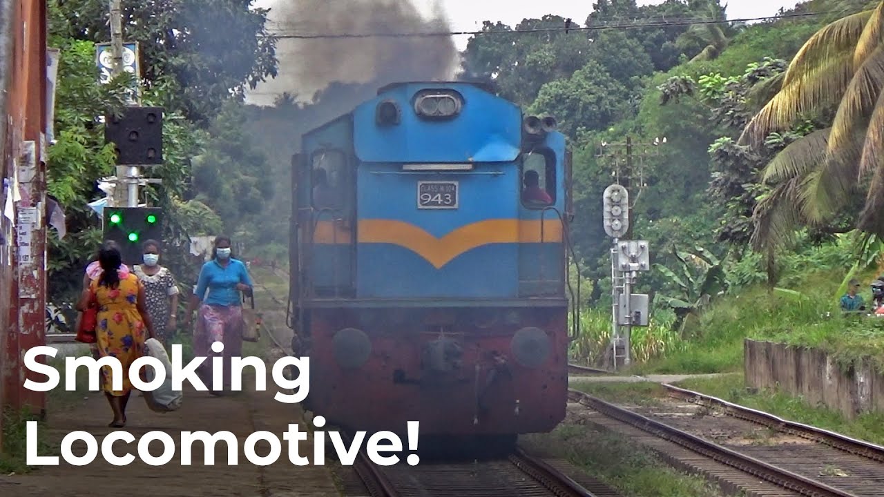 Smoking WDM3D Class M10 Banaras Locomotive in Sri Lanka Railways - YouTube