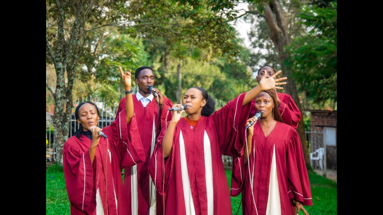 COLLEGE ADVENTISTE DE Gitwe: Chorale Voix des Apotre yakoze igitaramo ...