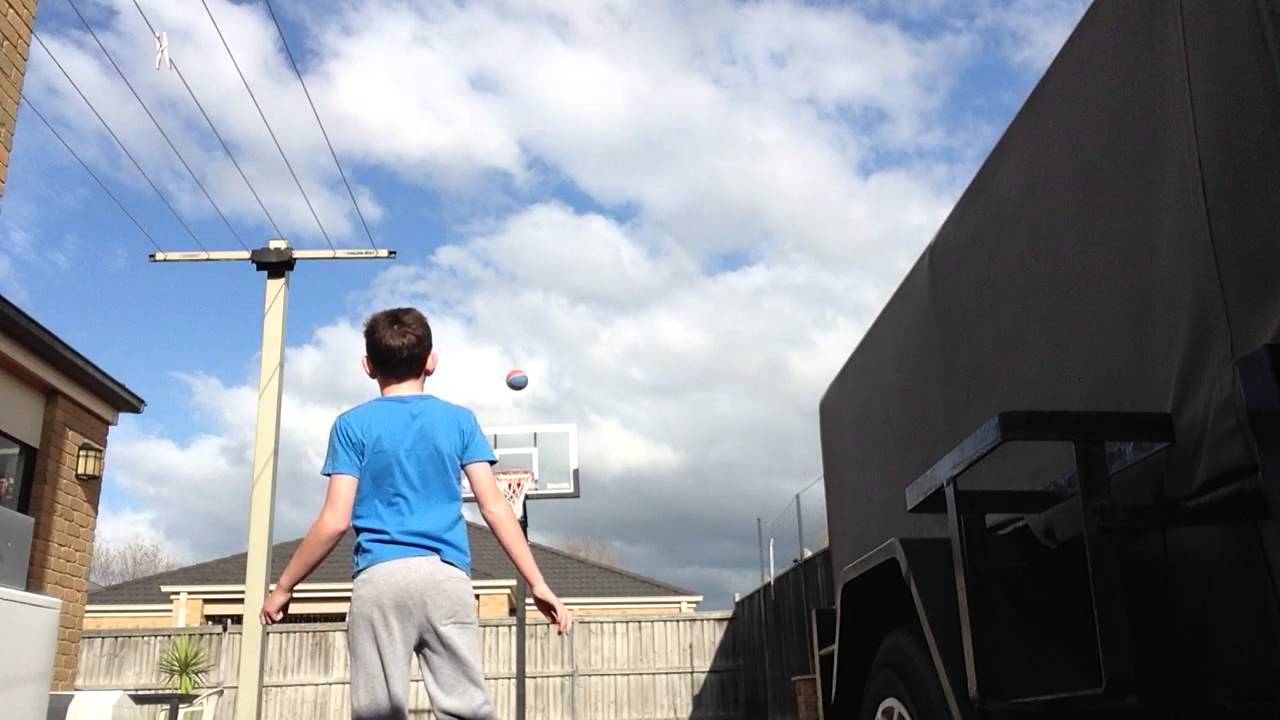 dude perfect junior primary long shot - YouTube