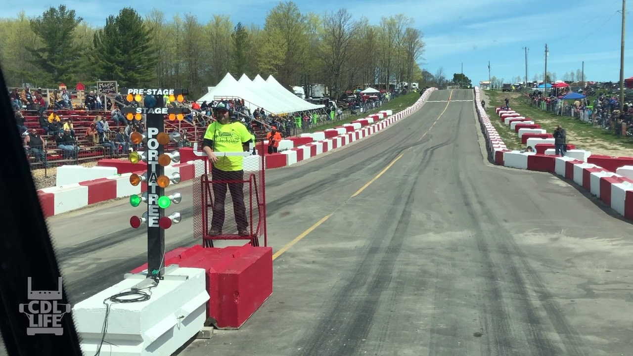 Ultimate Truck/Bobtail/Big Rig Race Ride Along - YouTube
