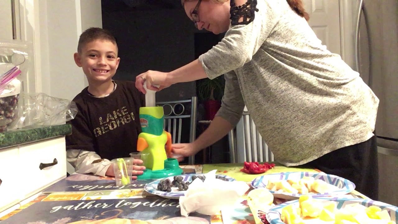 Smoothie blaster - YouTube