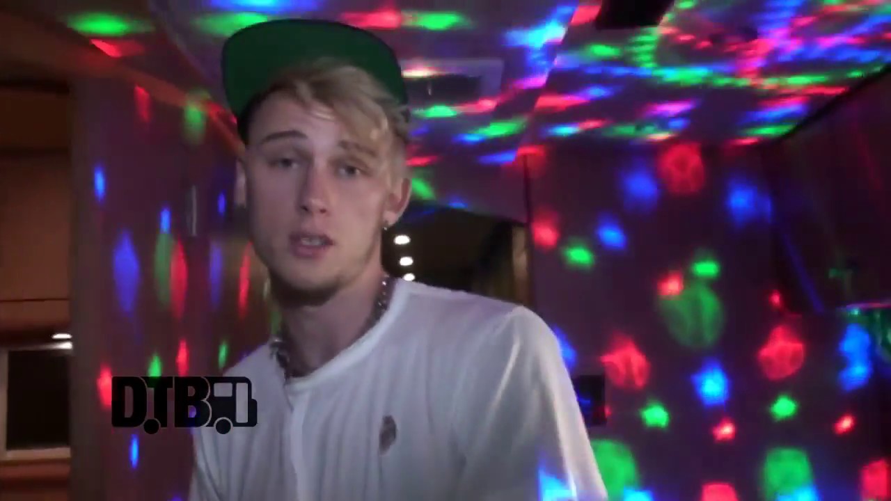 Machine Gun Kelly - BUS INVADERS (Sub Español) - YouTube