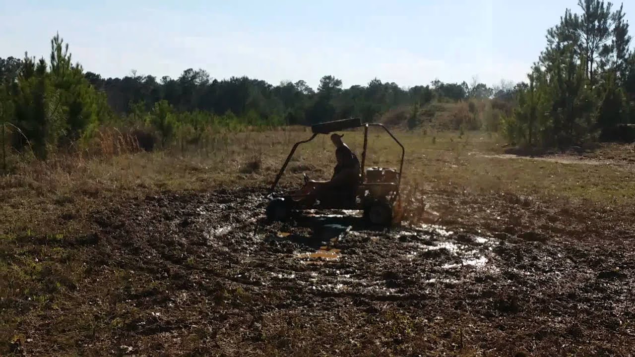 Mudding in a 16 horsepower go kart - YouTube