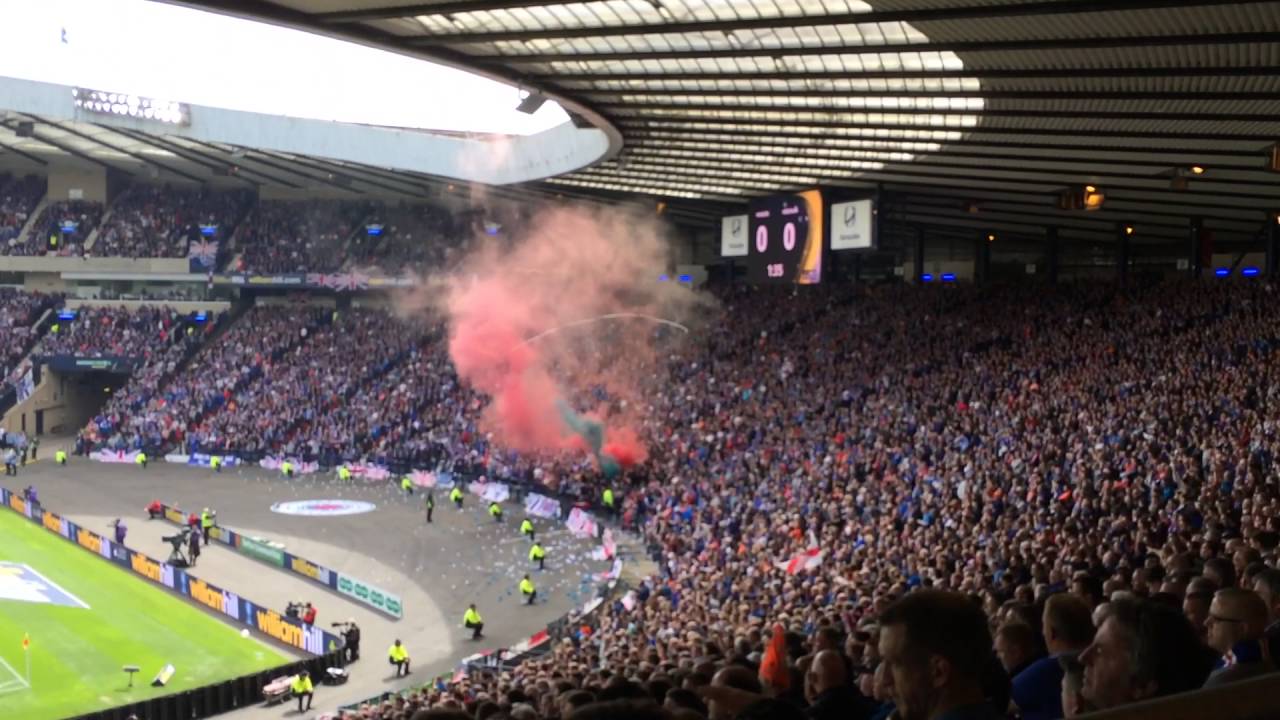 Union Bears Pyro v Hibernian @ Hampden, Scottish Cup Final 2016 - YouTube