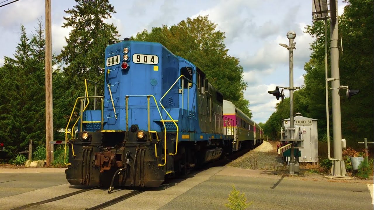 MBTA 904 Leads Middleboro Extra with AMAZING P5 Horn - YouTube