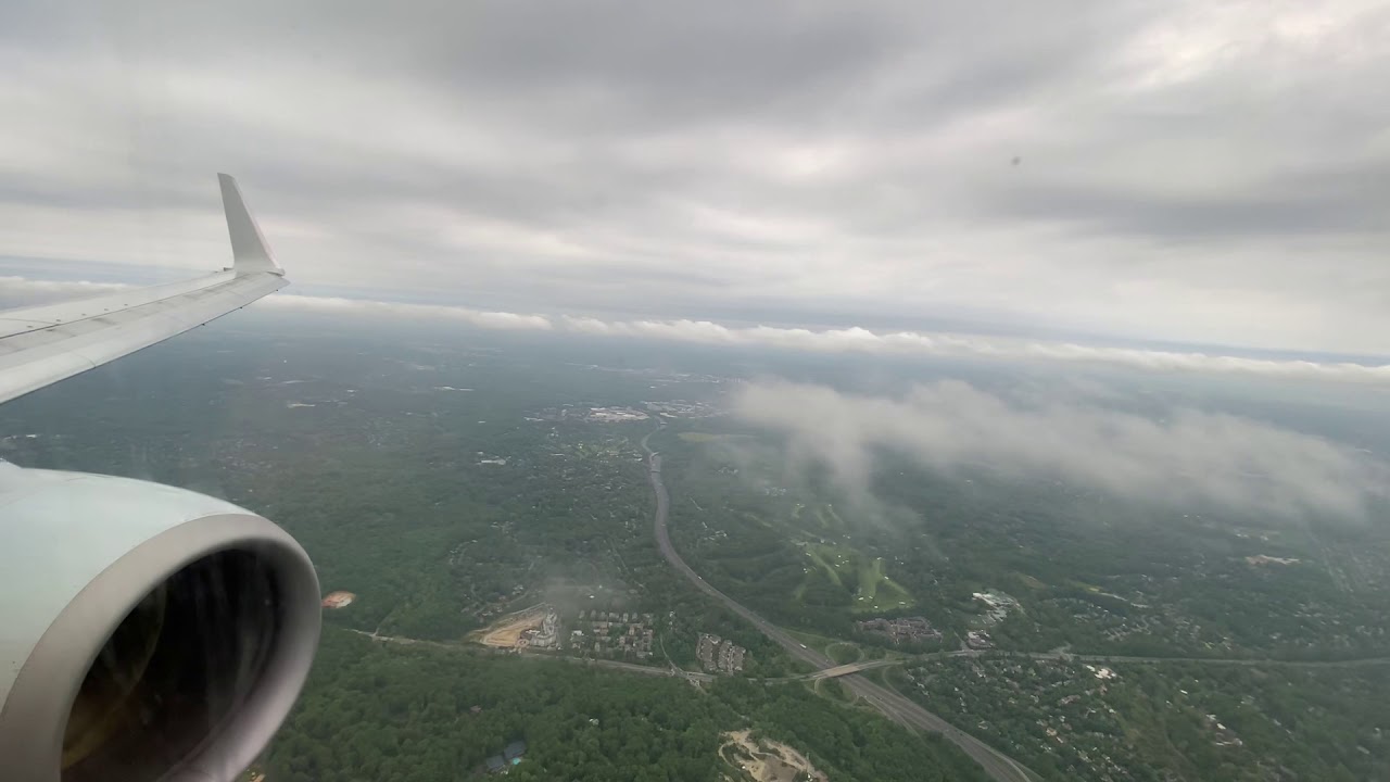 American 737-800 (N827NN) River Visual and landing into DCA - YouTube