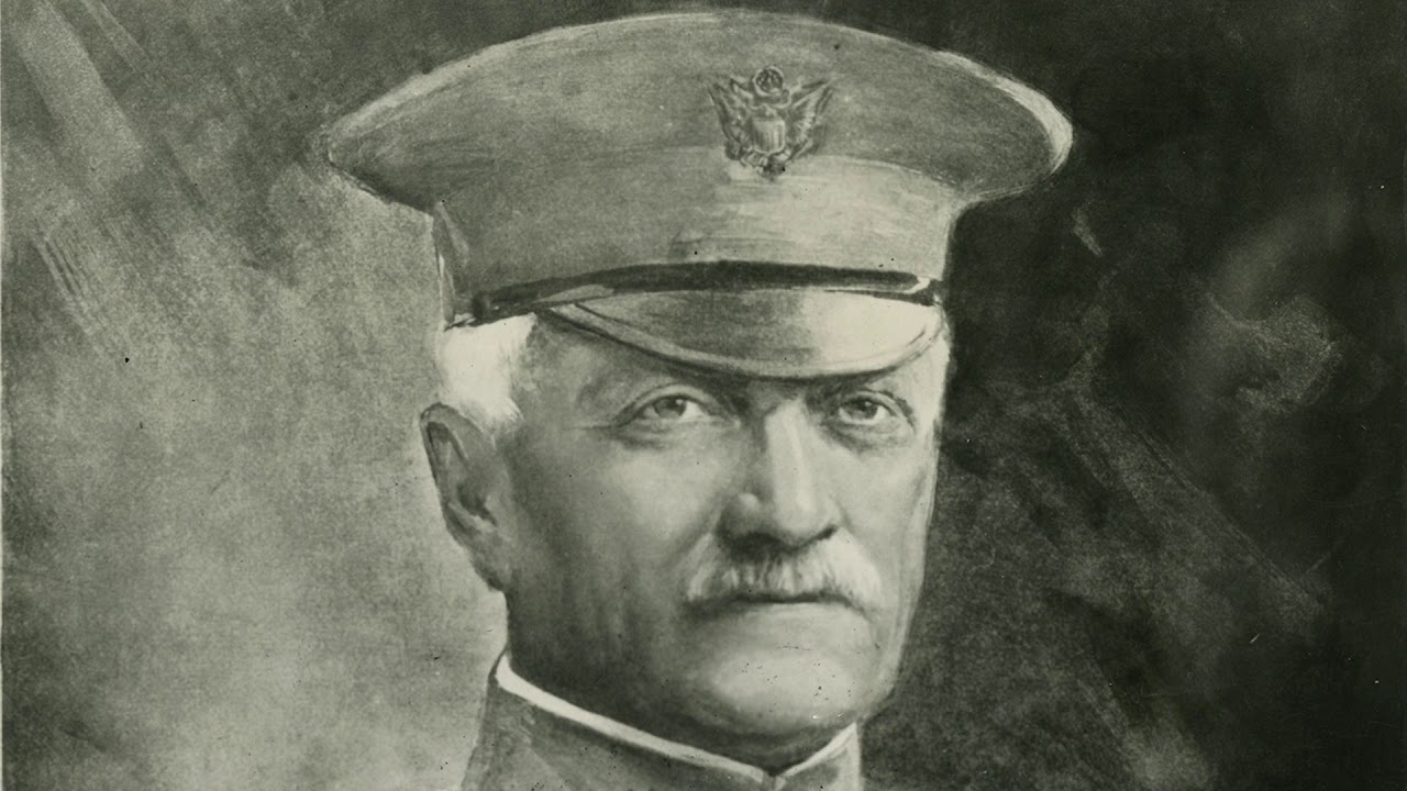 The General and the Opera Guy - YouTube