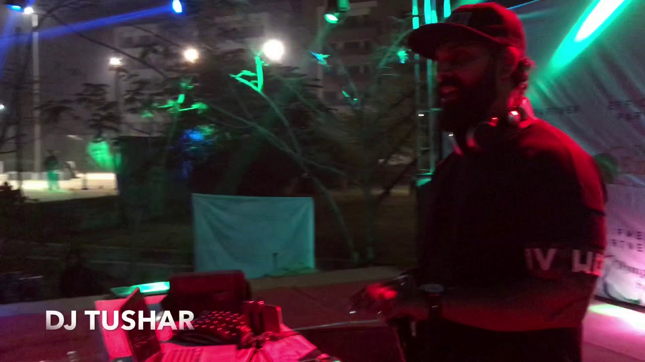 DJ Tushar Performing at Xavier University Bhubaneswar - YouTube