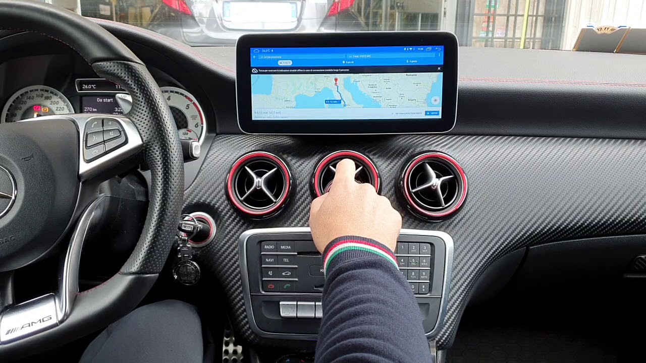 Mercedes Classe a car tablet - YouTube