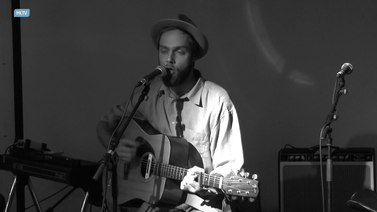 Mark Hjort - Aint got no money - YouTube