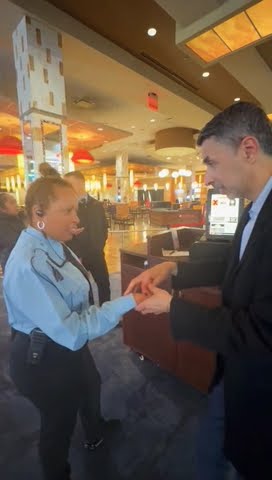 Eric Lindsey - Doing a fun crazy man's handcuff trick at Resorts Casino ...