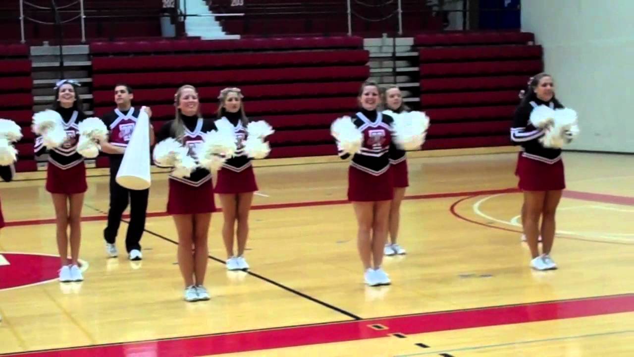 Temple University Cheerleaders Perform Vintage Temple Cheer: Zigety ...