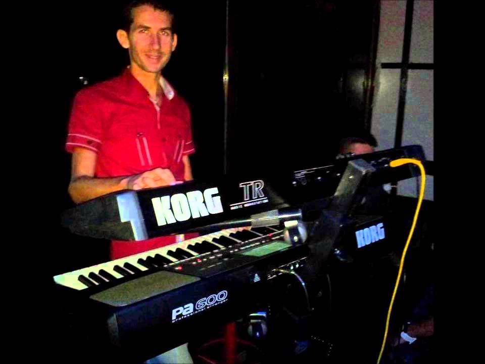 Mihajlo Radovanovic i Nikolina-Alkohola poplava (Miljan Klavijatura ...