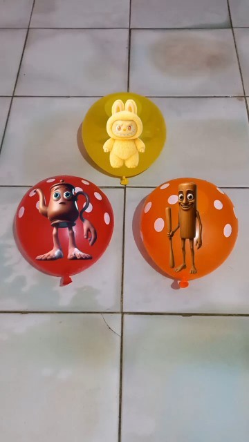 ITALIAN BRAINROT X LABUBU BALLOON POPPING AMSR EPS2 #shorts #asmr - YouTube