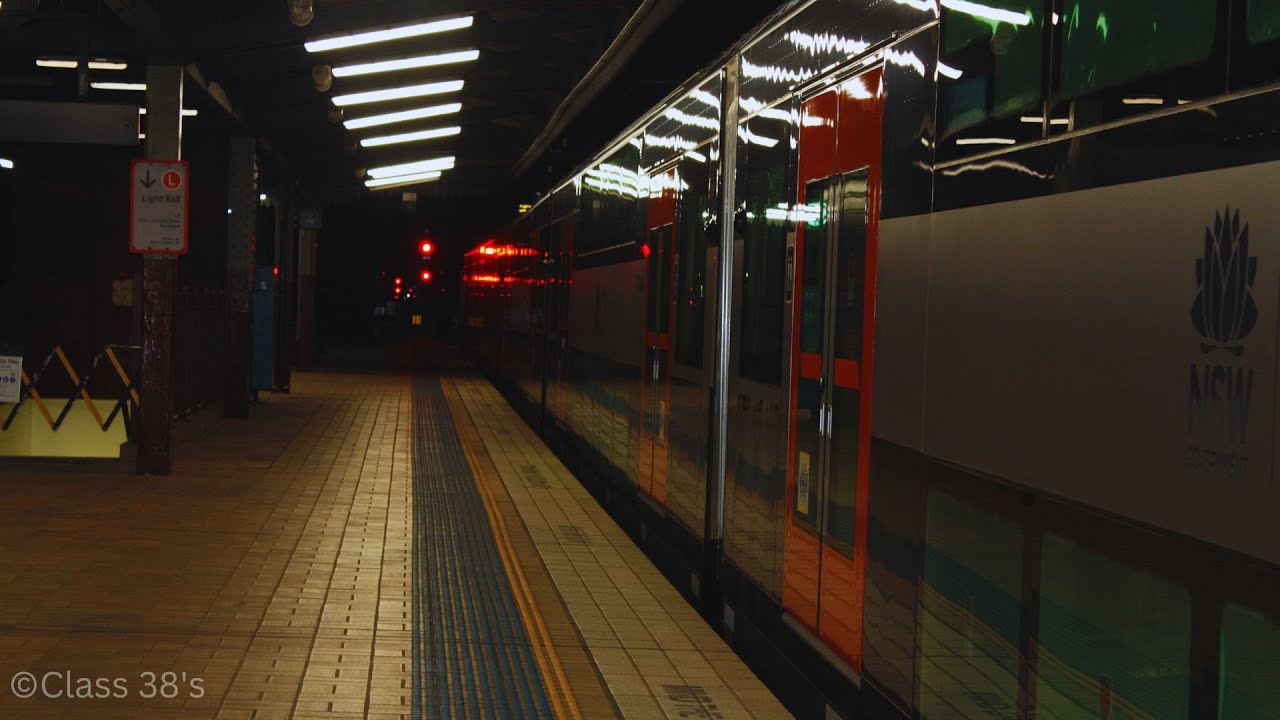 NSW Trainlink NIF D-Sets 141 & 41 Departing Central Terminal - YouTube