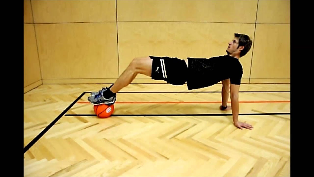 Core Stability, Balance and Abbs - How to train with a basketball 2 ...