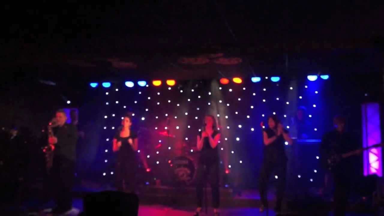 Showcase Sample - YouTube