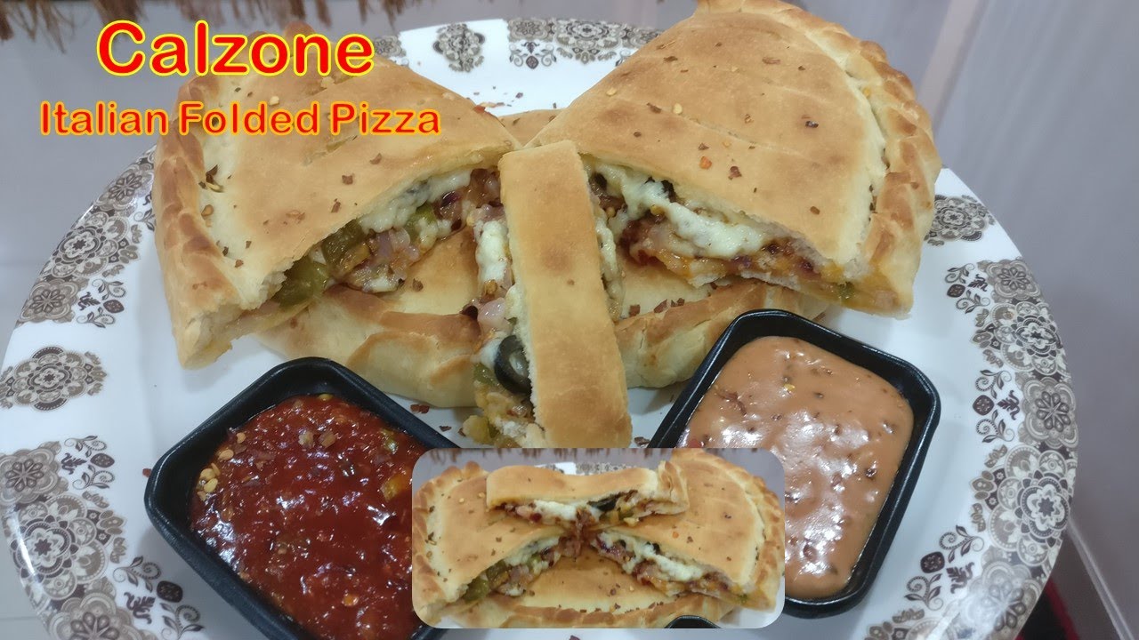Calzone | Vegetarian Italian folded Pizza | Easy Calzone in Indian ...