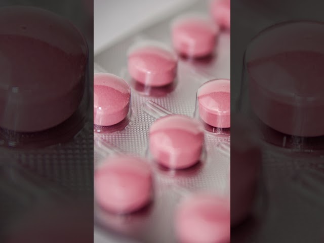 Red Blue Pill L 5 For 2023 - ACTA MANILANA