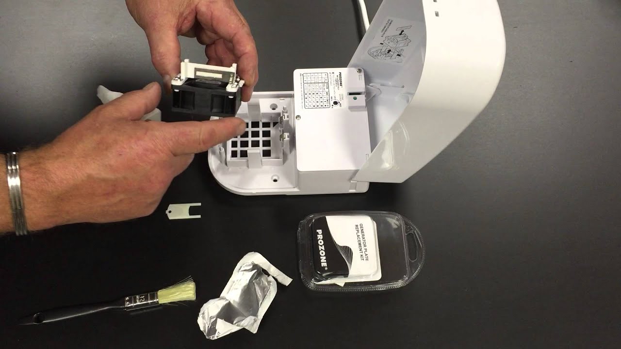 How to clean a Vectair Prozone® Unit with the plate kit - YouTube