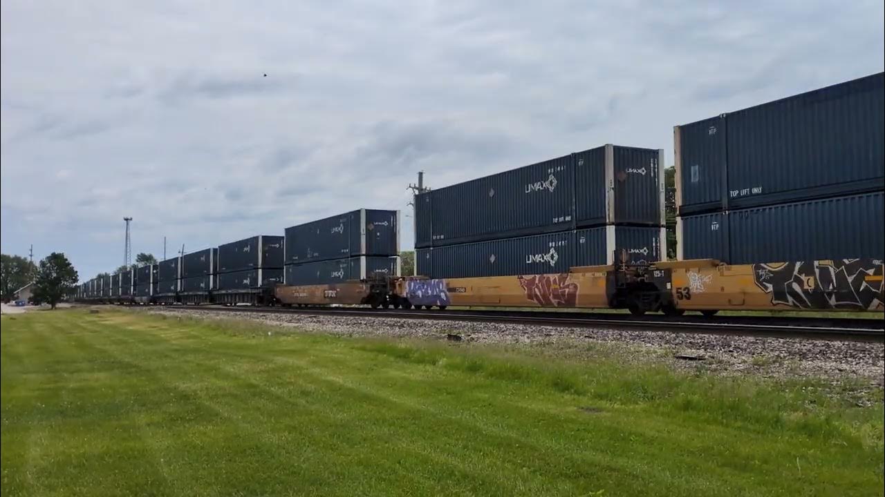 UP 6422 Leads ZG4CI At Mazon Illinois - YouTube