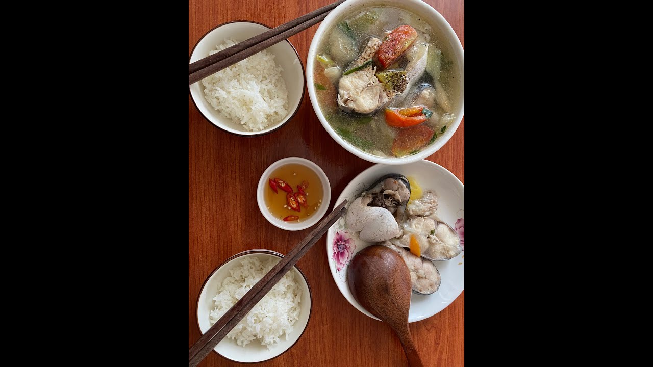 How to make a delicious basa fish sour soup - YouTube